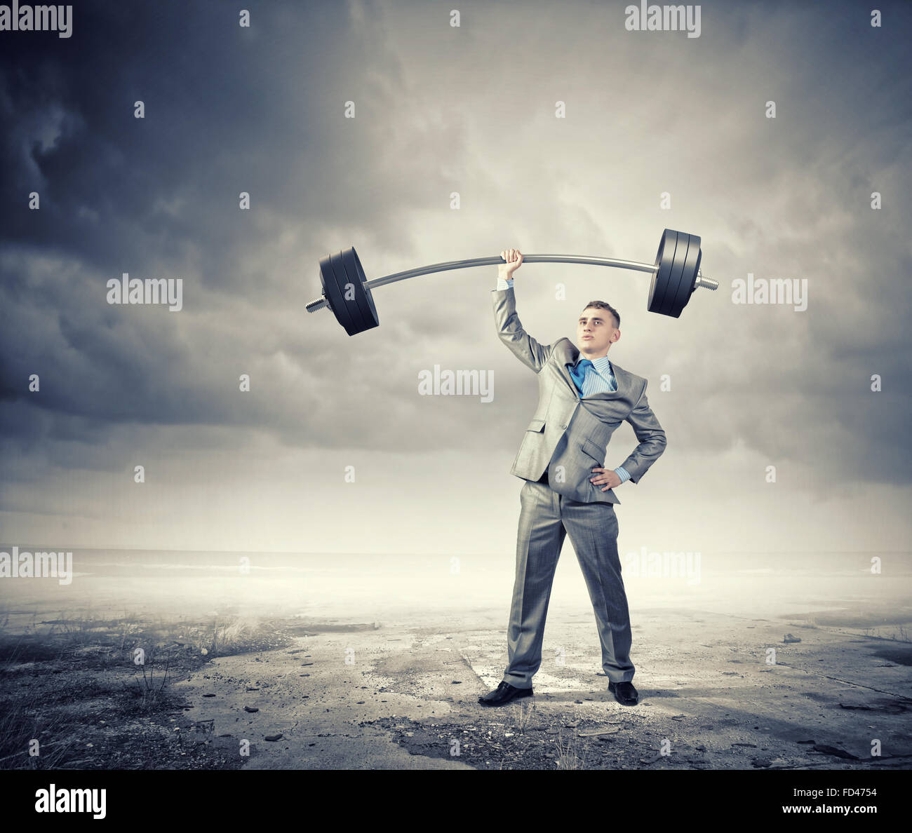 Lifter above head hi-res stock photography and images - Alamy