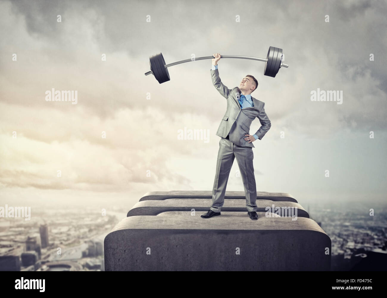 Lifter above head hi-res stock photography and images - Alamy