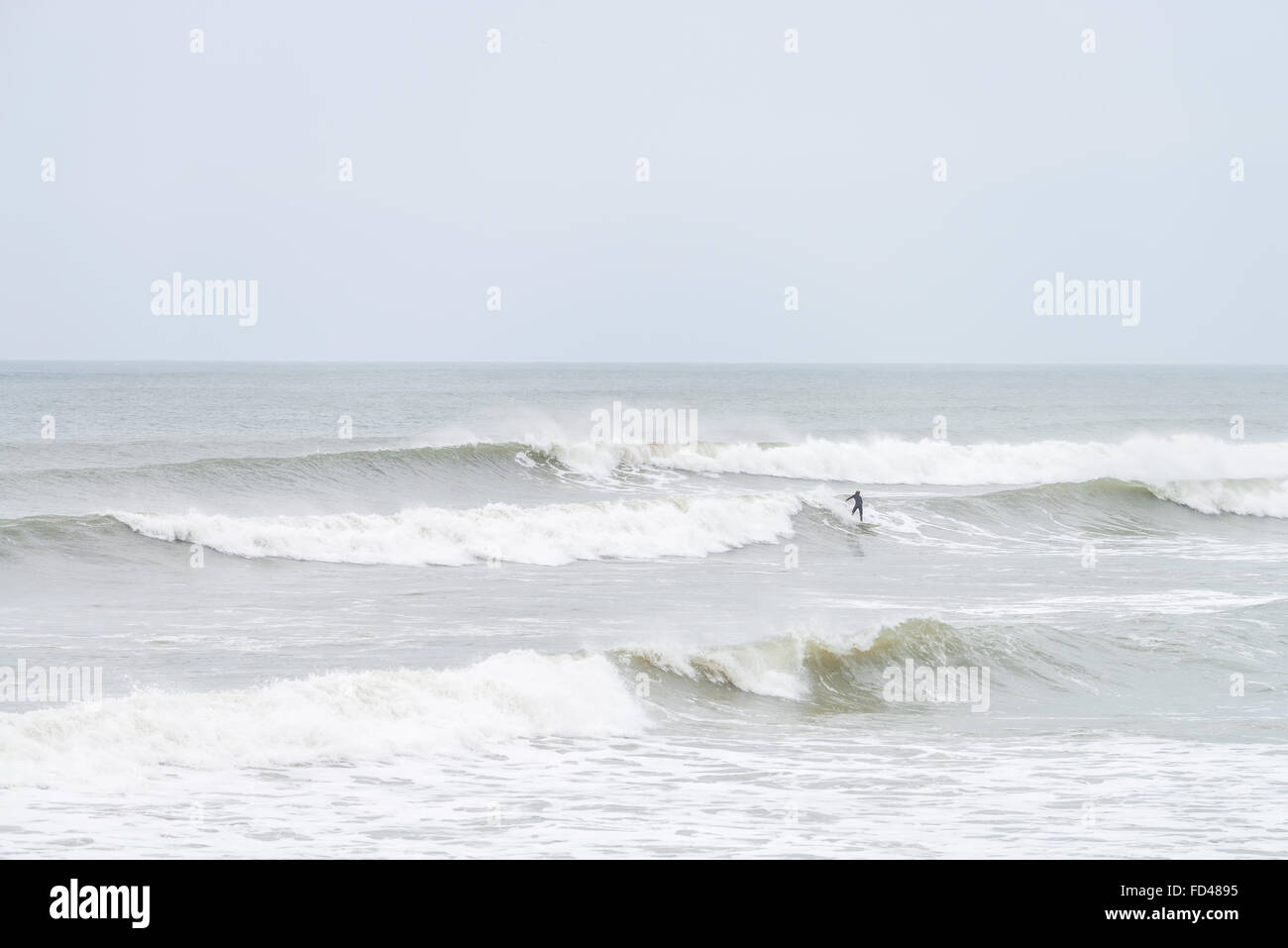 Surf amateur hi-res stock photography and images - Alamy