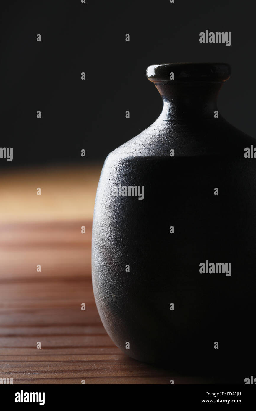 Japanese traditional pottery Stock Photo - Alamy