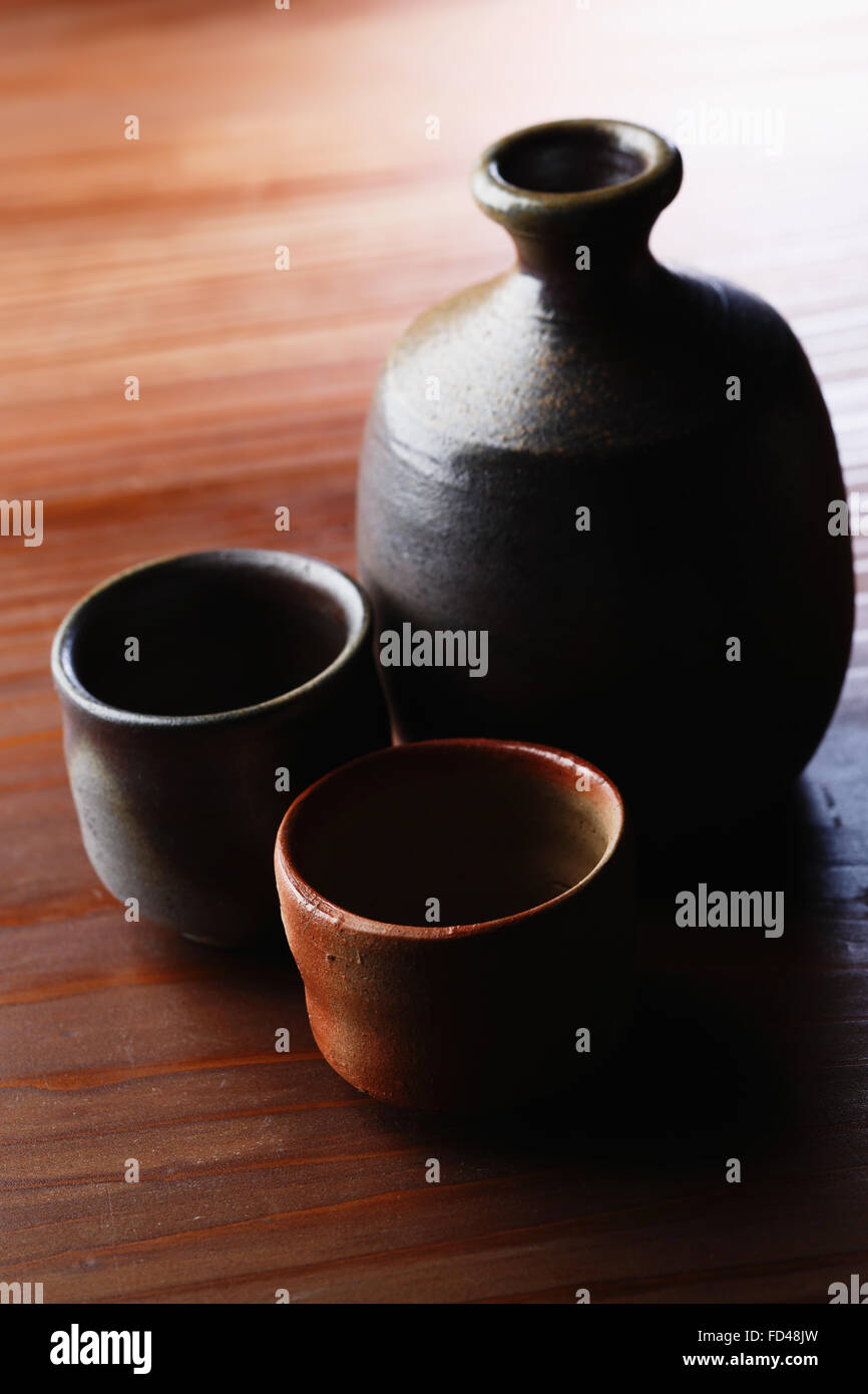 Japanese traditional pottery Stock Photo - Alamy