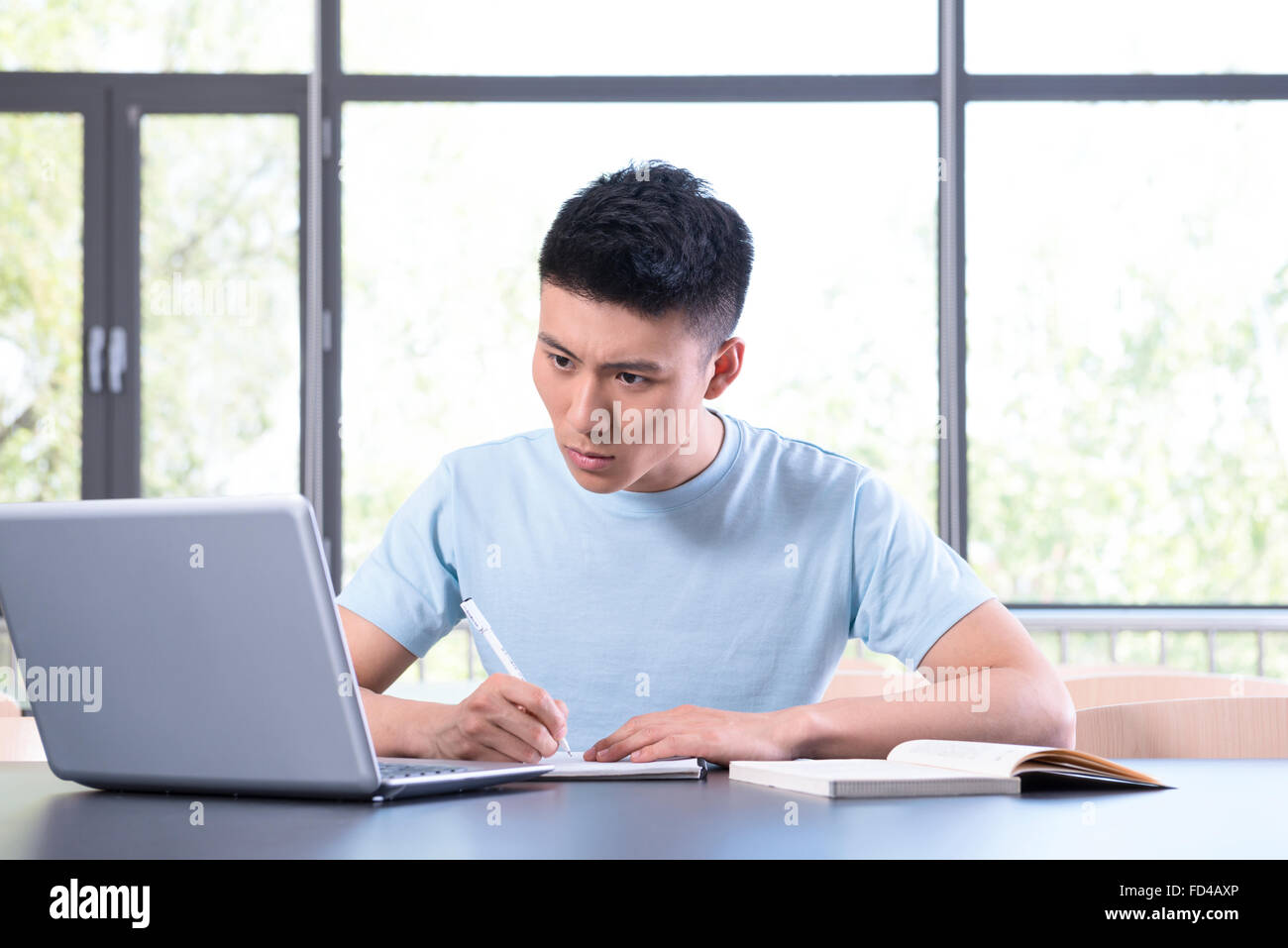 Chinese computer homework hi-res stock photography and images - Alamy