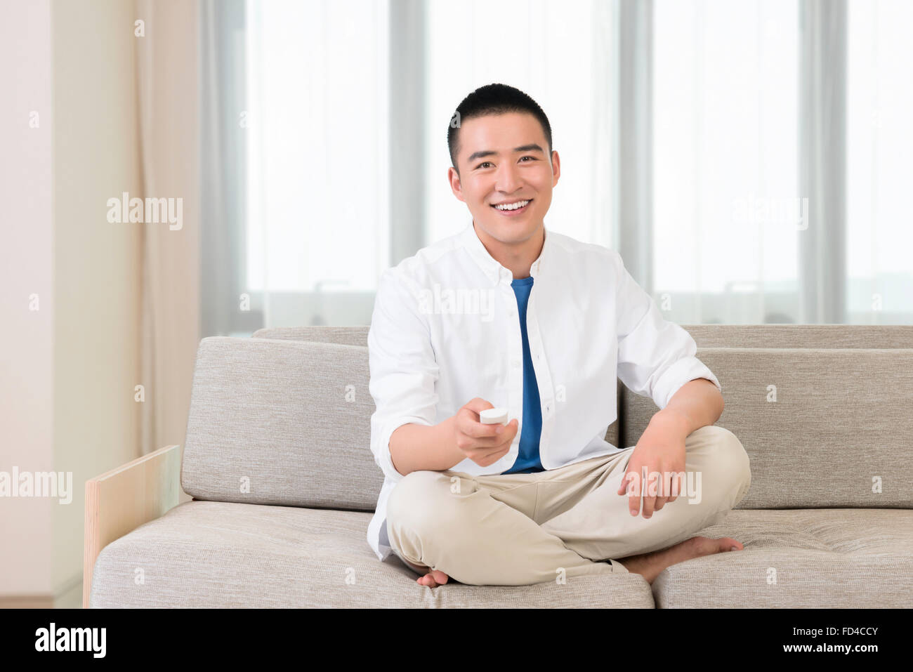 Man watching building hi-res stock photography and images - Alamy