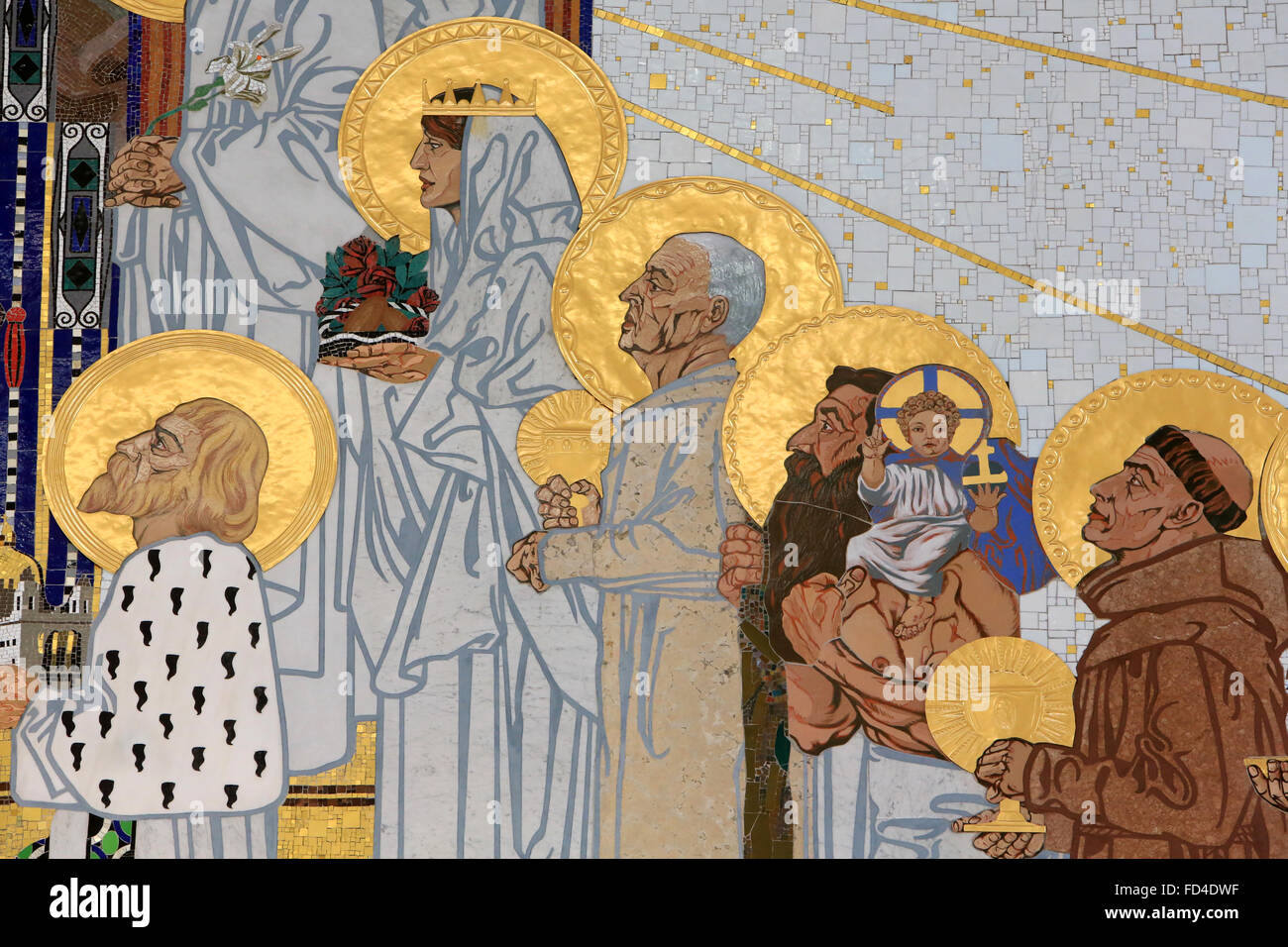 Virgin Mary. Mosaics created by Remigius Geyling (1878-1974). Steinhof ...