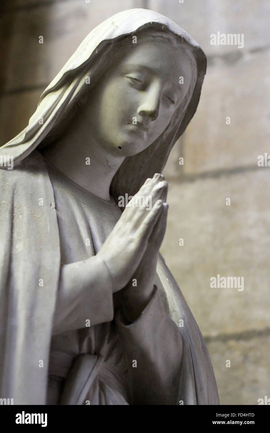 Virgin Mary praying Stock Photo - Alamy