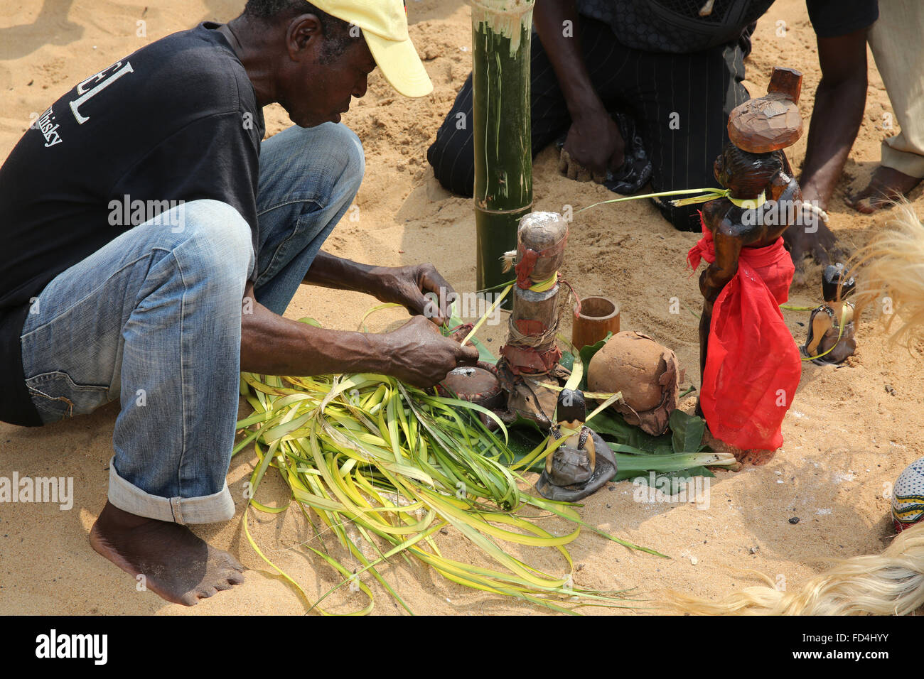 Voodoo ritual hi-res stock photography and images - Alamy