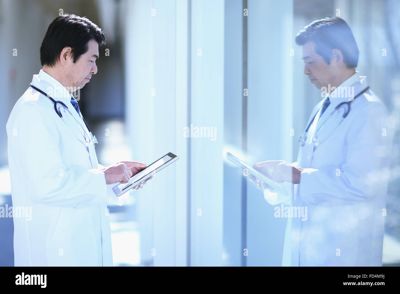 Japanese senior doctor at the hospital Stock Photo - Alamy