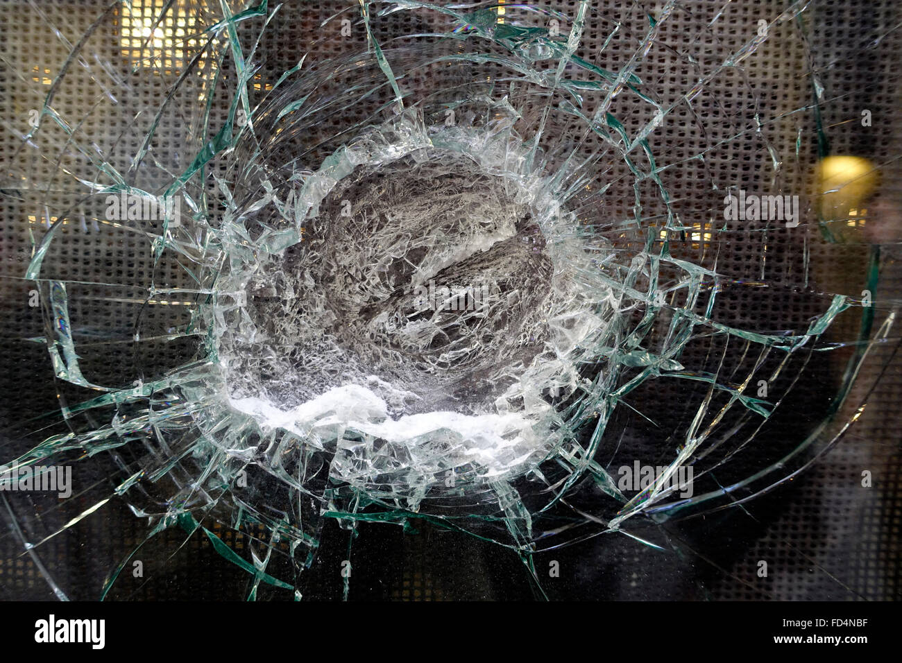 Smashed glass broken glass hi-res stock photography and images - Alamy