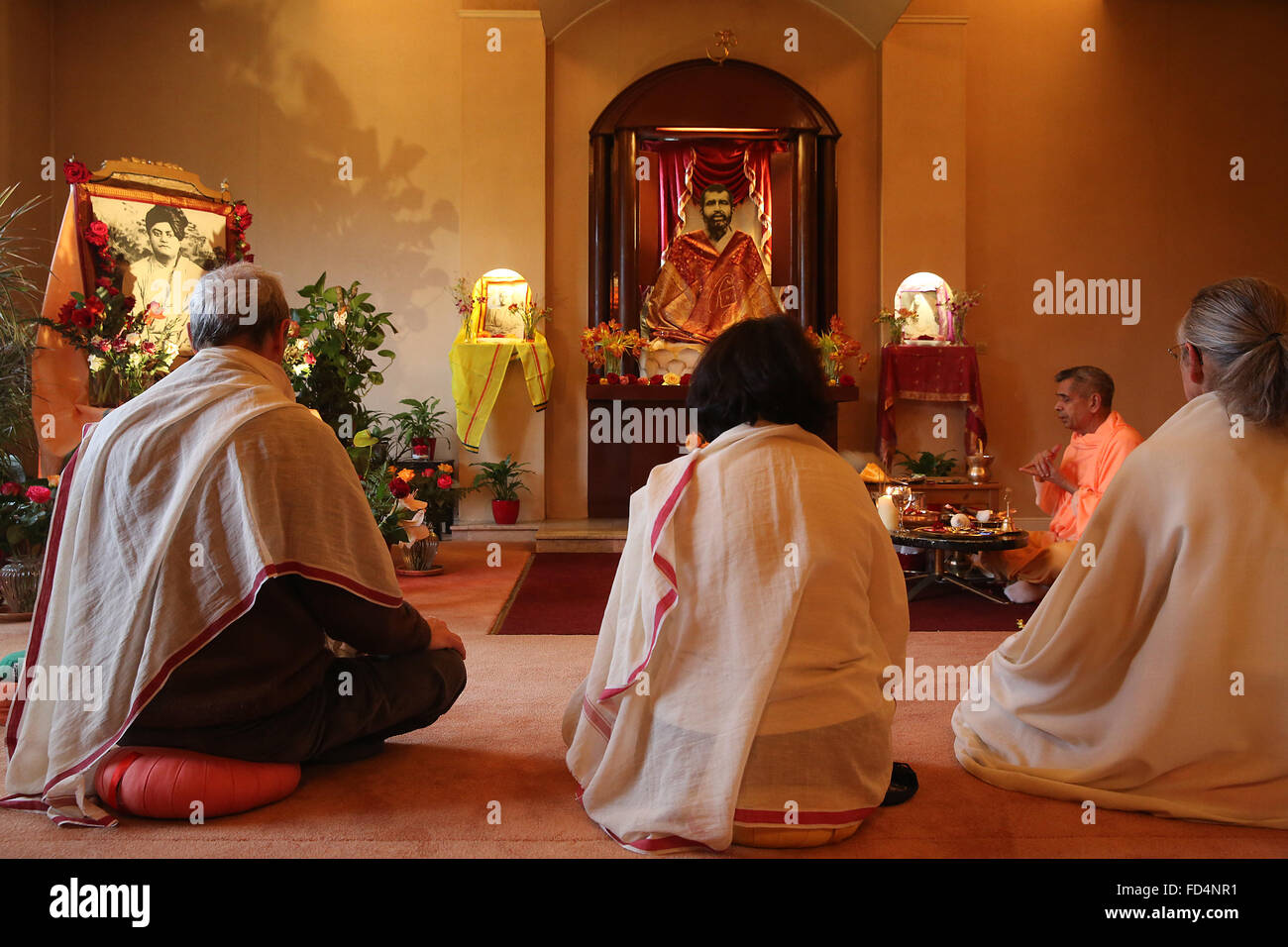 Vivekananda puja celebrated by swami Veetamohananda at the Ramakrishna ...