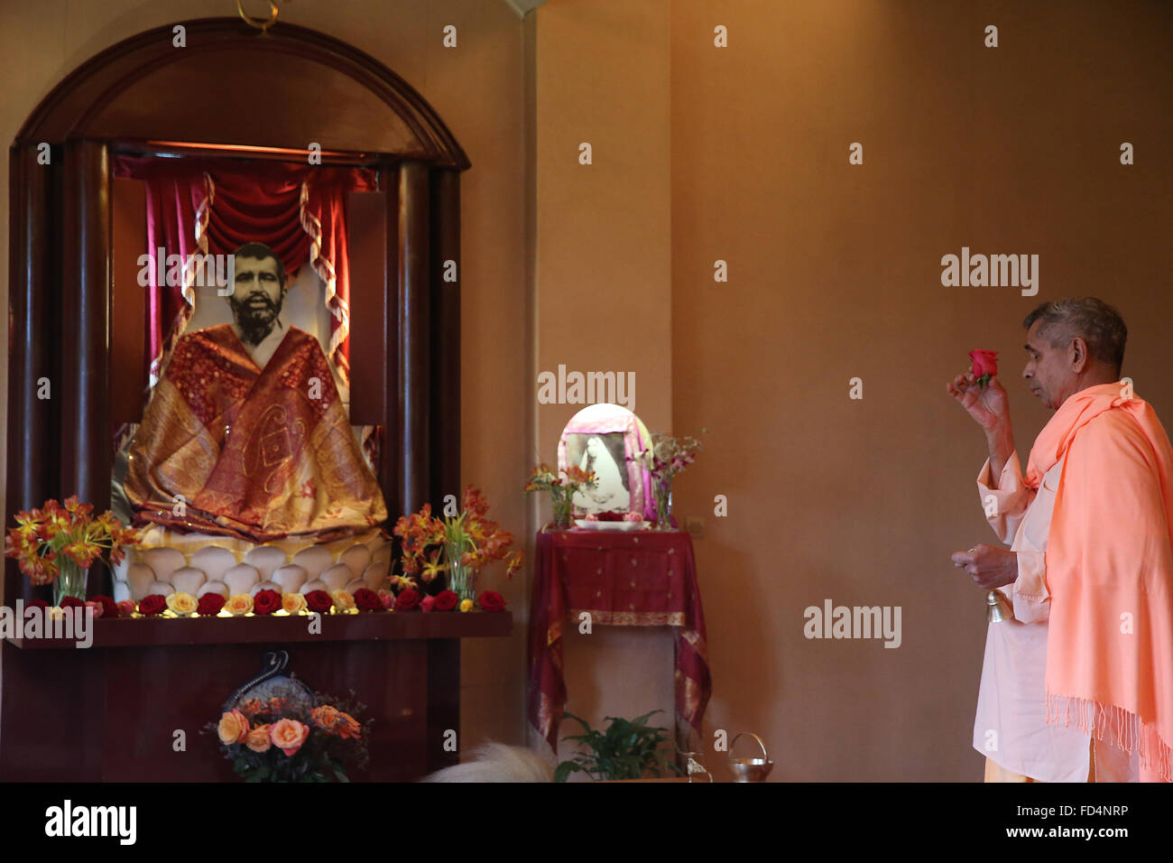 Vivekananda puja celebrated by swami Veetamohananda at the Ramakrishna ...