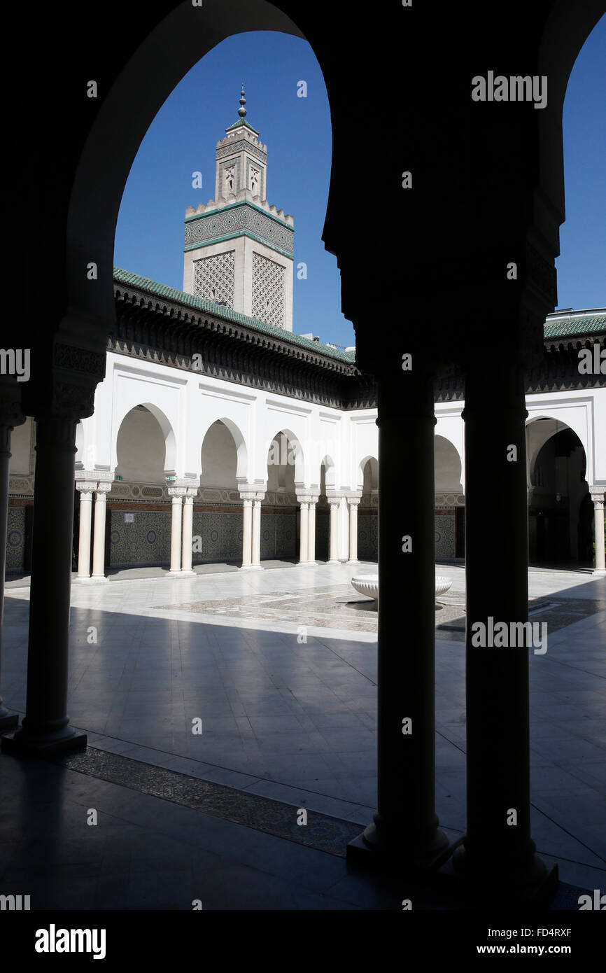 Paris Great Mosque Stock Photo - Alamy