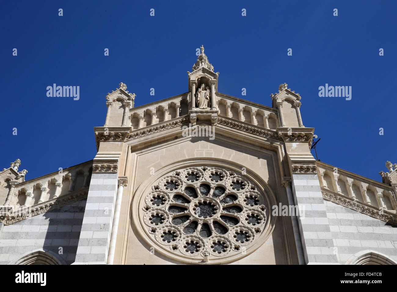 Digne cathedral hi-res stock photography and images - Alamy