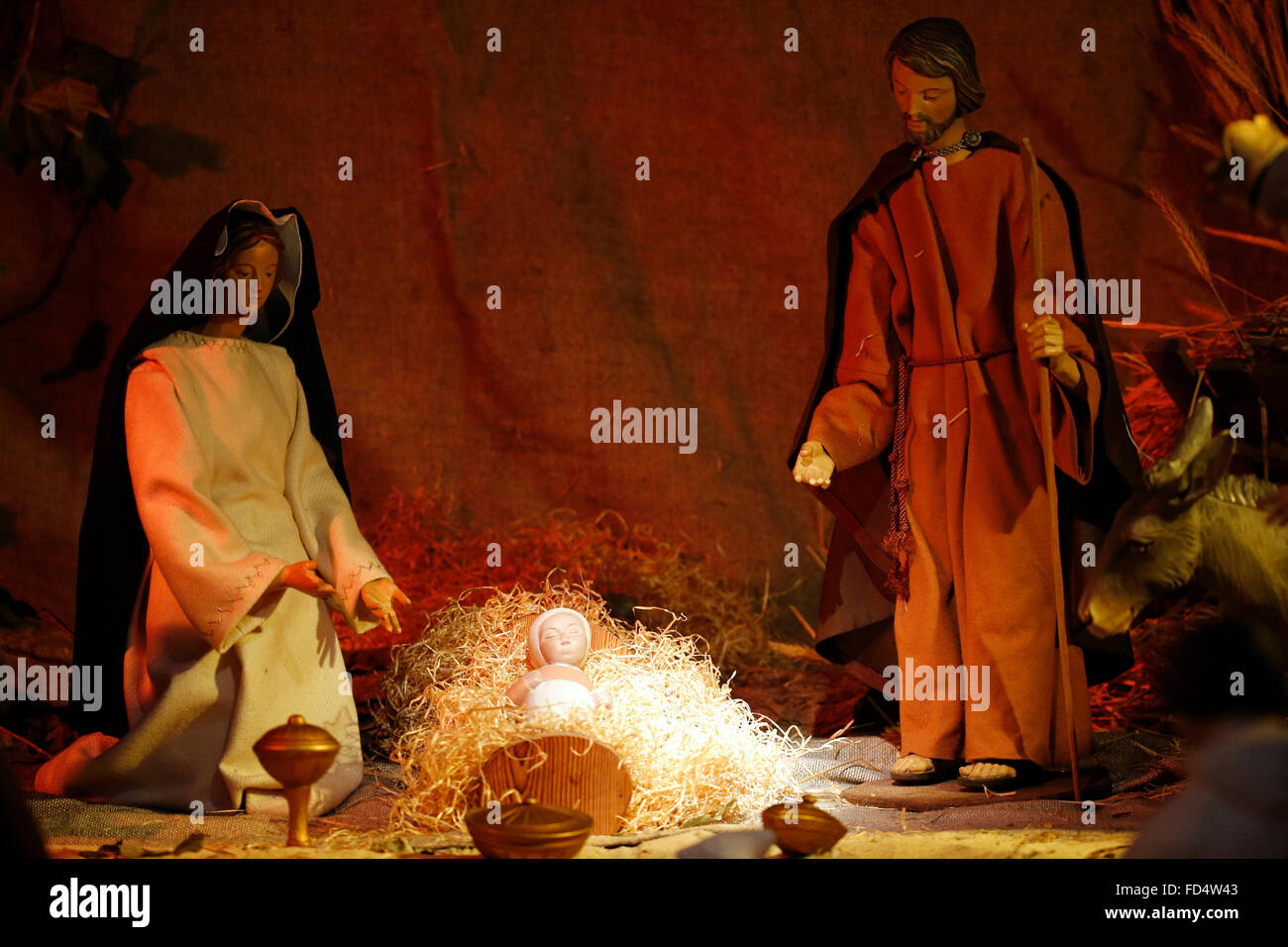 Christmas crib nativity scene hi-res stock photography and images - Alamy