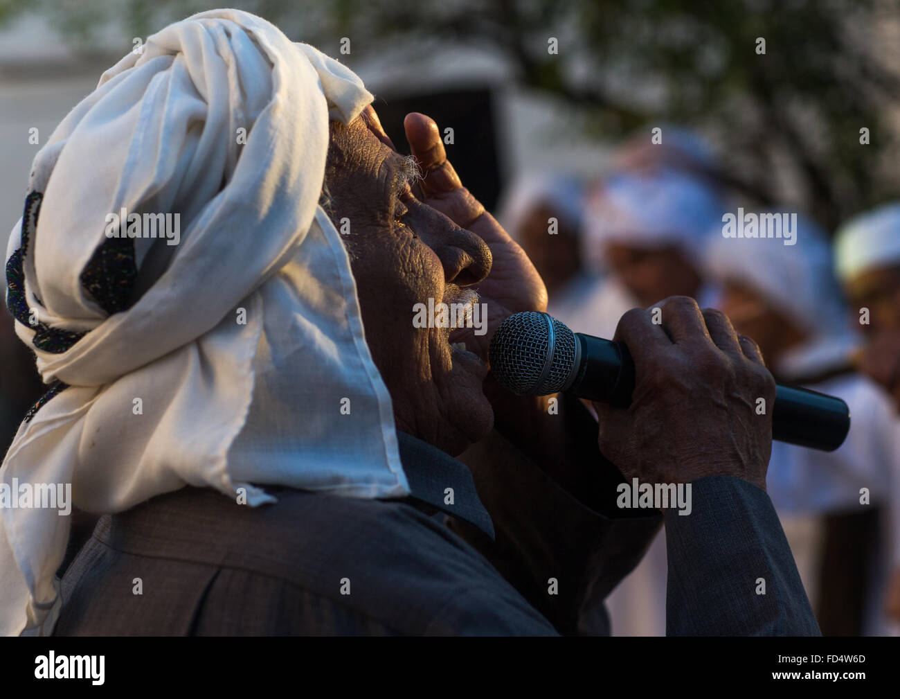 old man singing during a wedding ceremony, Hormozgan, Bandar-e Kong ...