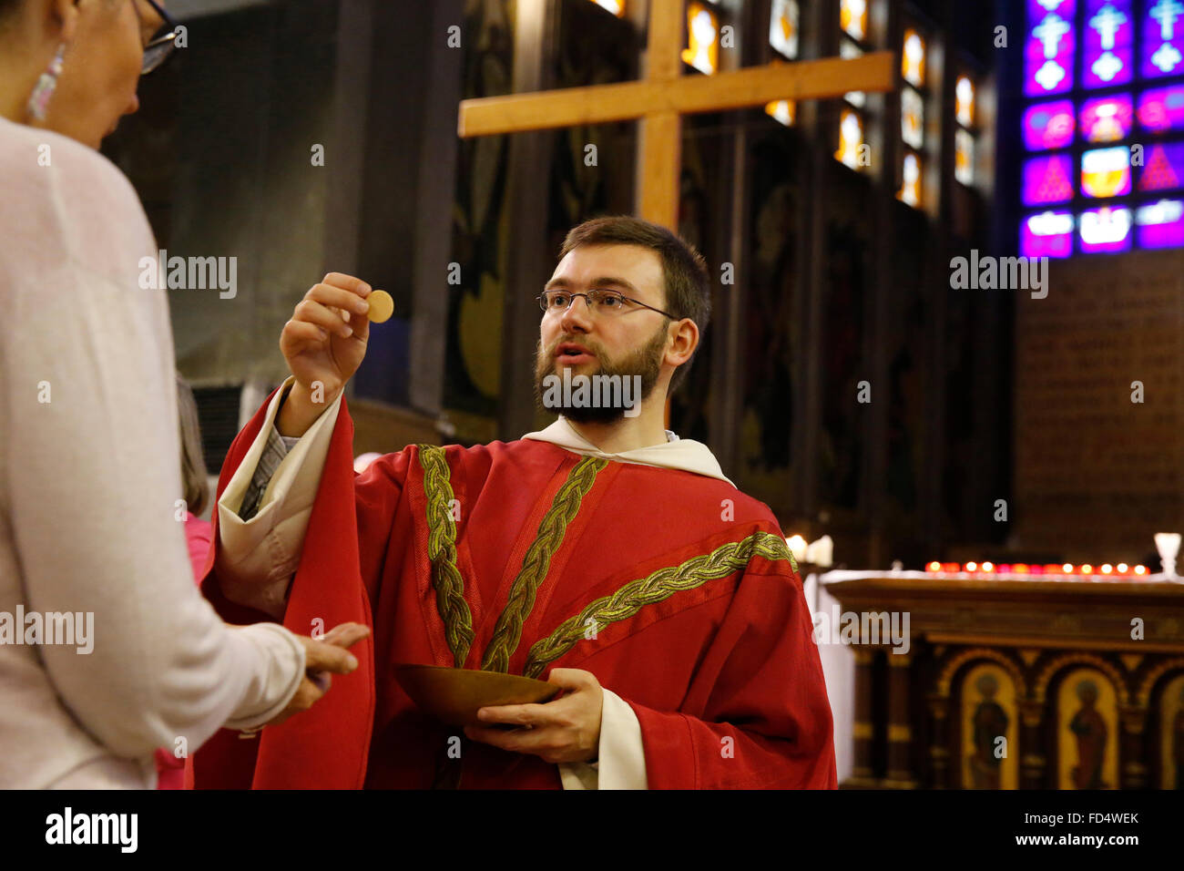 Catholic celebration. Holy communion Stock Photo - Alamy