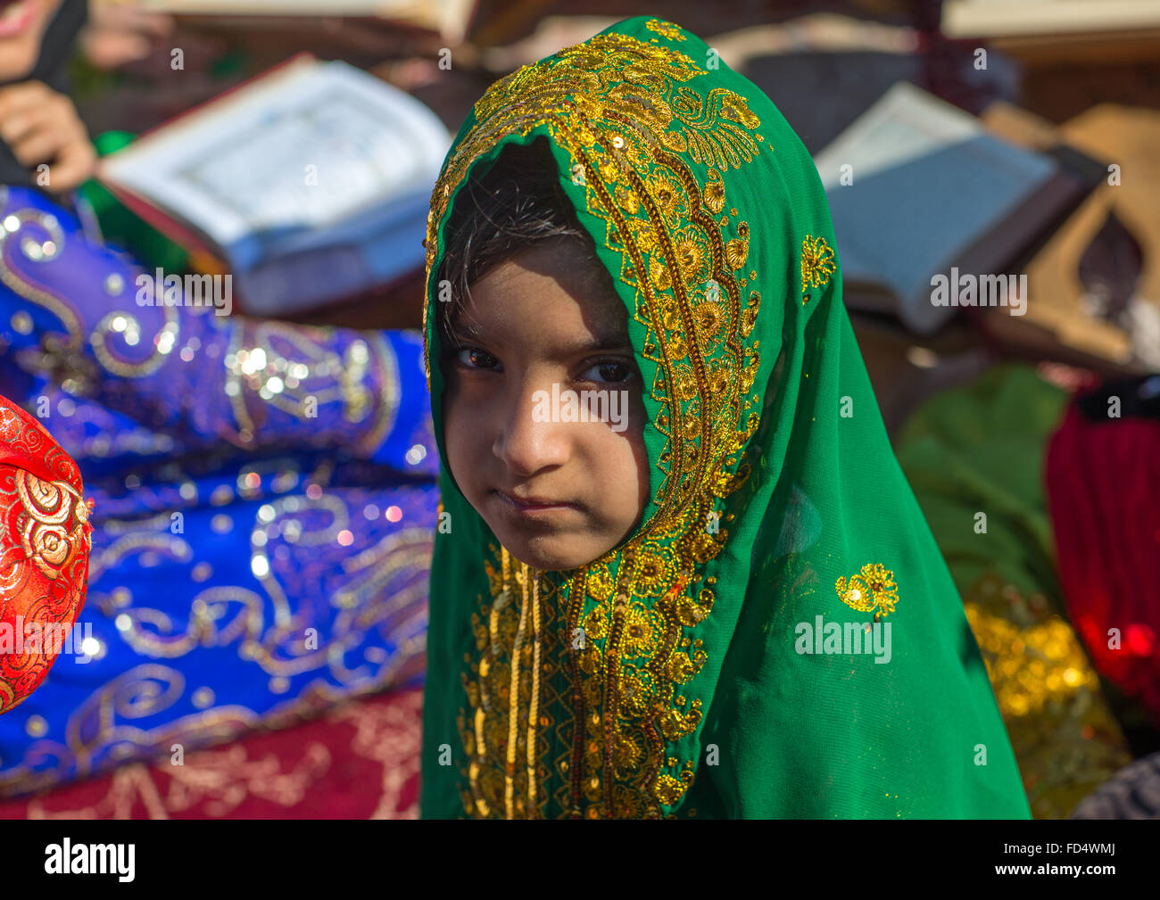 little girl in traditional bandari clothing, Hormozgan, Bandar-e Kong ...