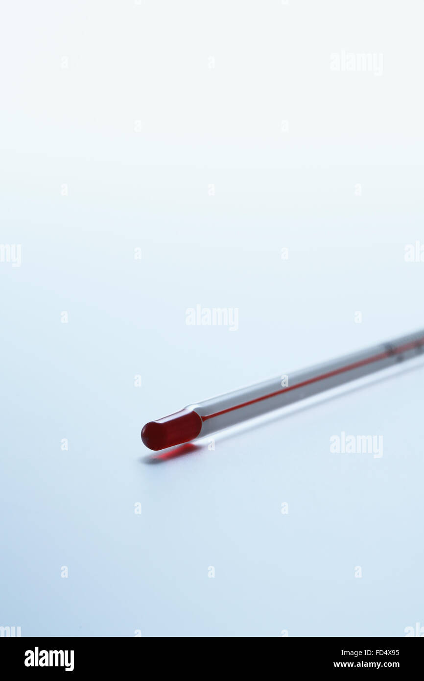 Close shot thermometer tip hi-res stock photography and images - Alamy