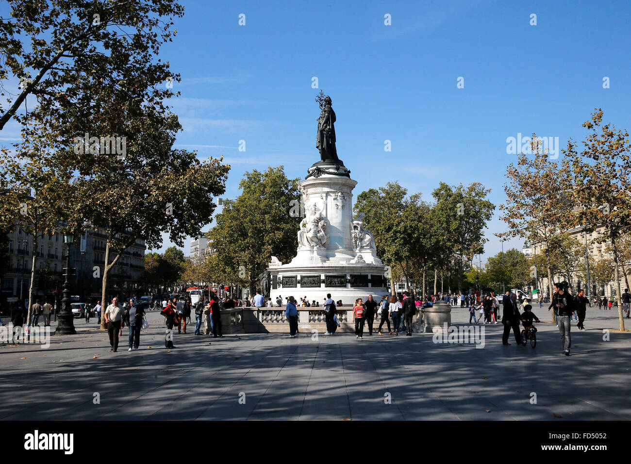 Republique square, Paris Stock Photo - Alamy