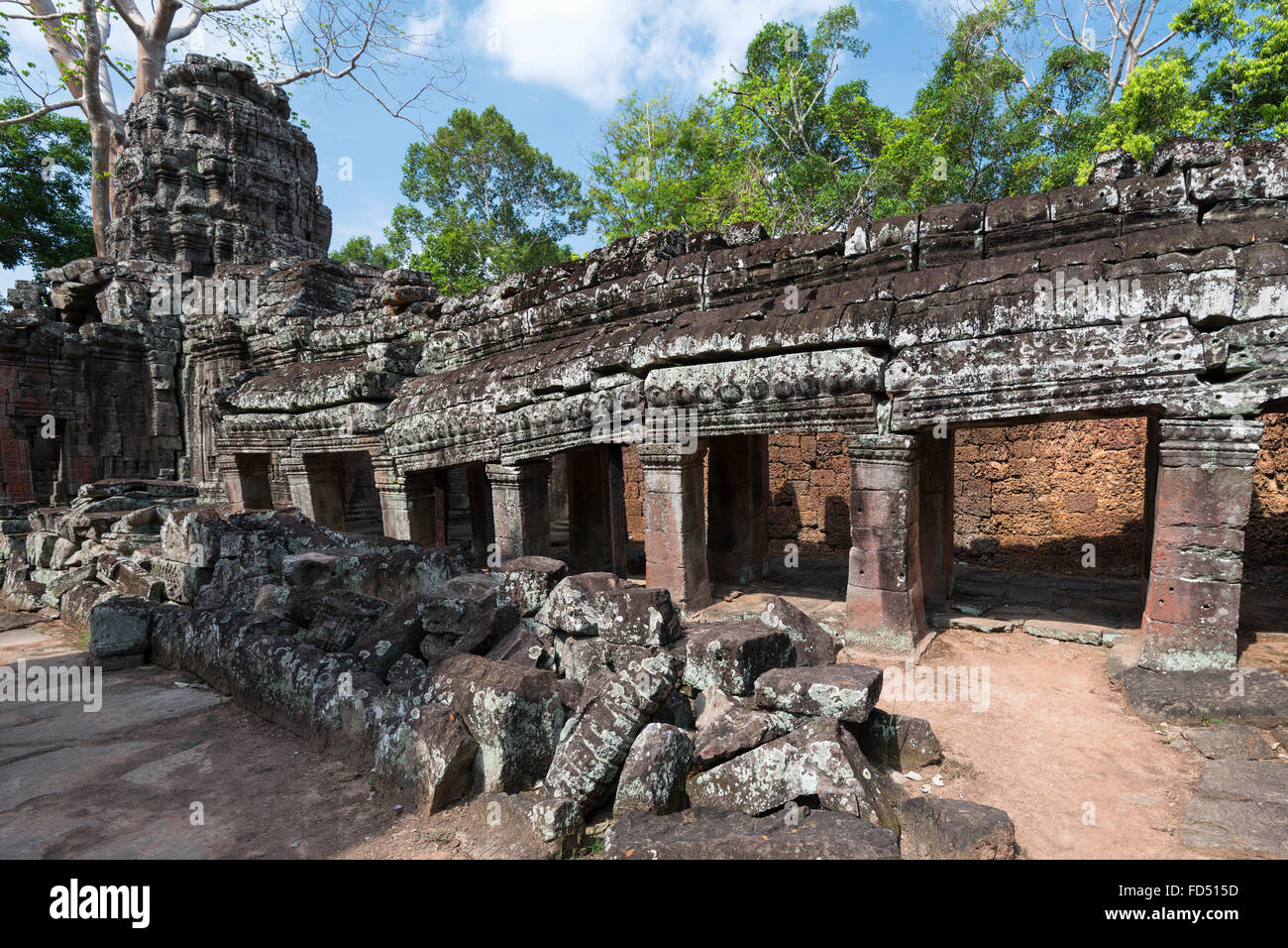 Collapsed and collapsing temple structures at Ta Prohm, Angkor, Siem ...