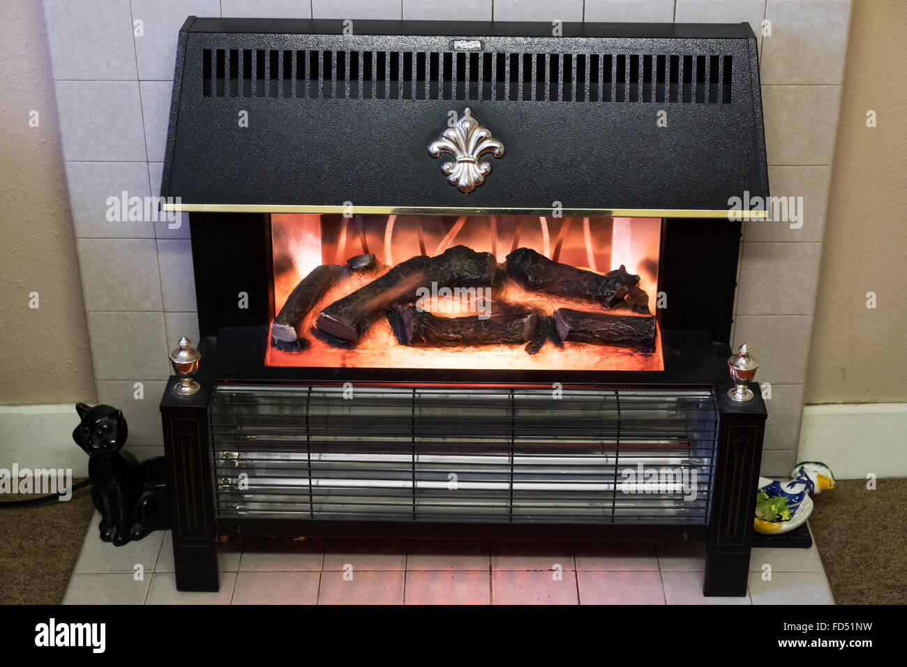 Electric fire hi-res stock photography and images - Alamy