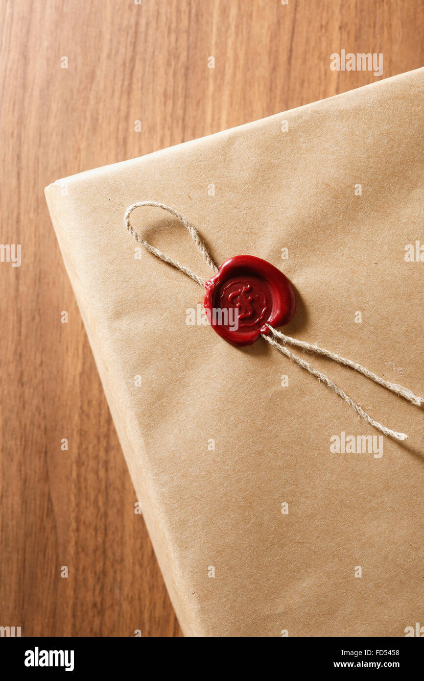 Long envelope hi-res stock photography and images - Alamy