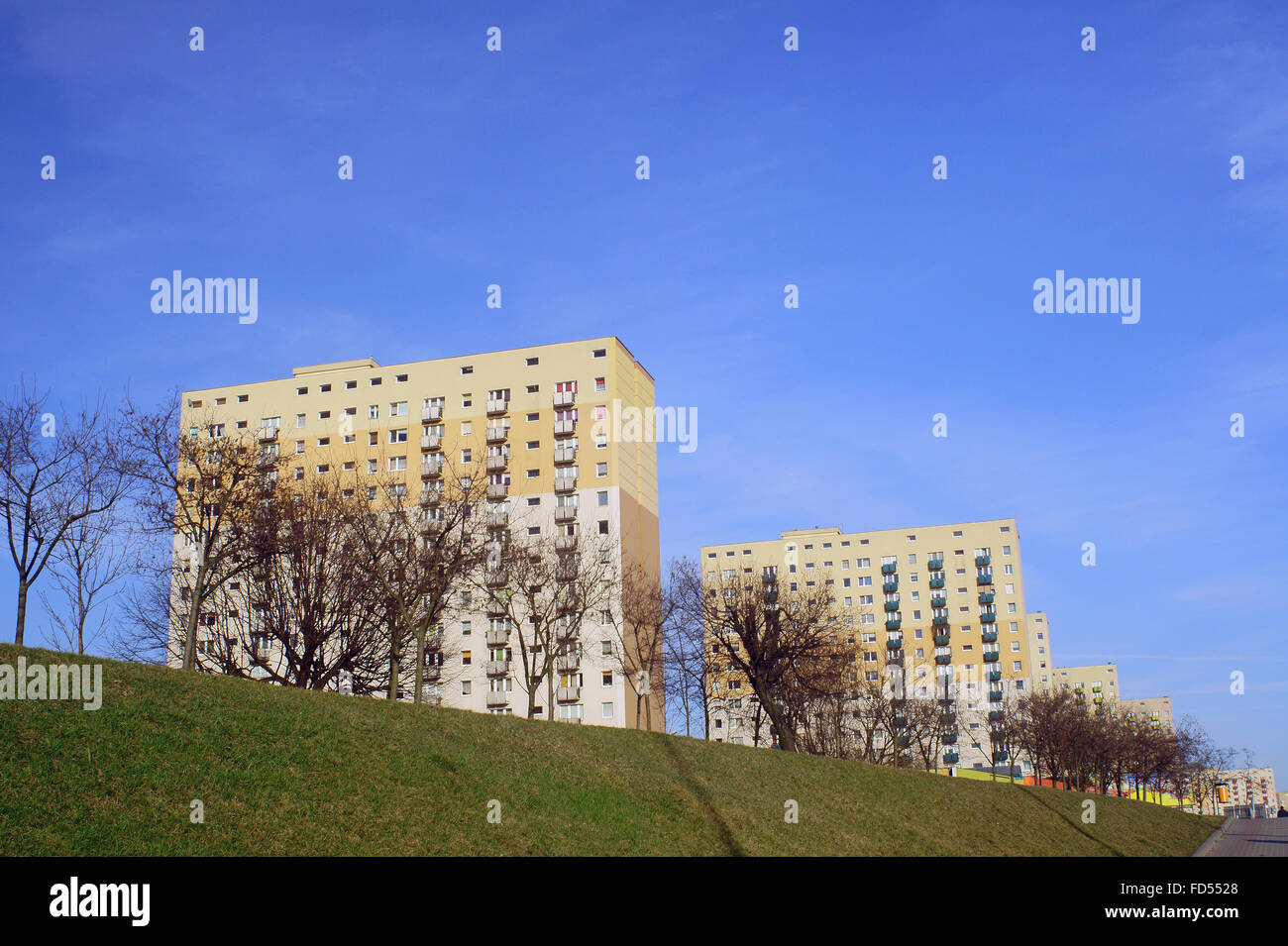 Residential high-rise housing estate in Poznan Stock Photo - Alamy