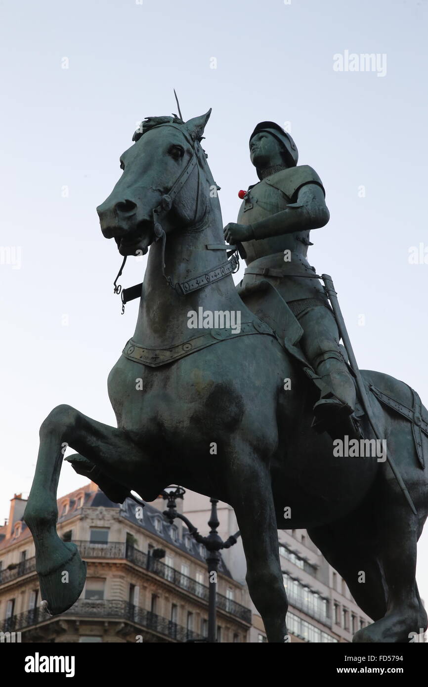 Joan of Ark statue in Paris Stock Photo - Alamy