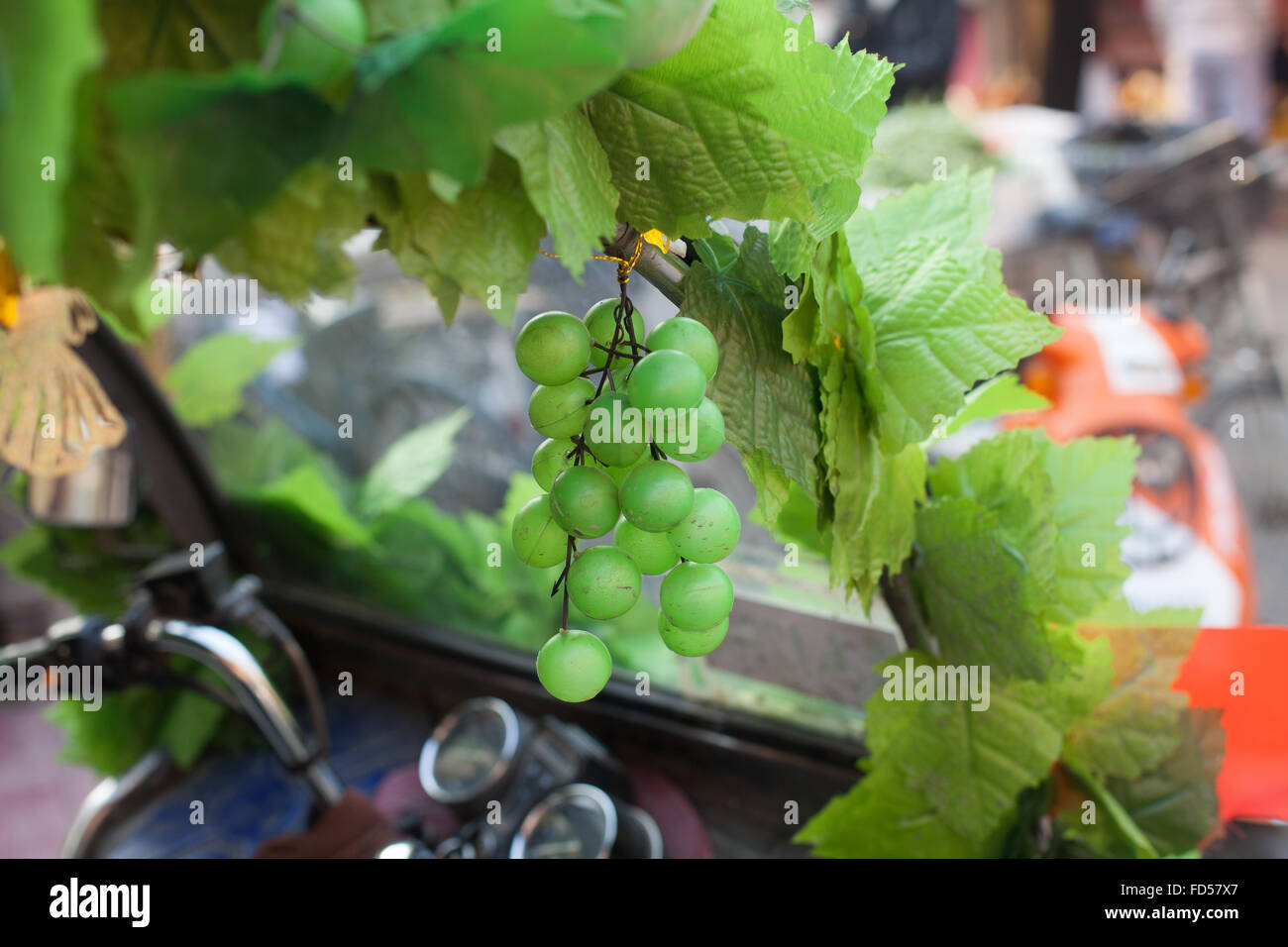 Artificial grapes hi-res stock photography and images - Alamy
