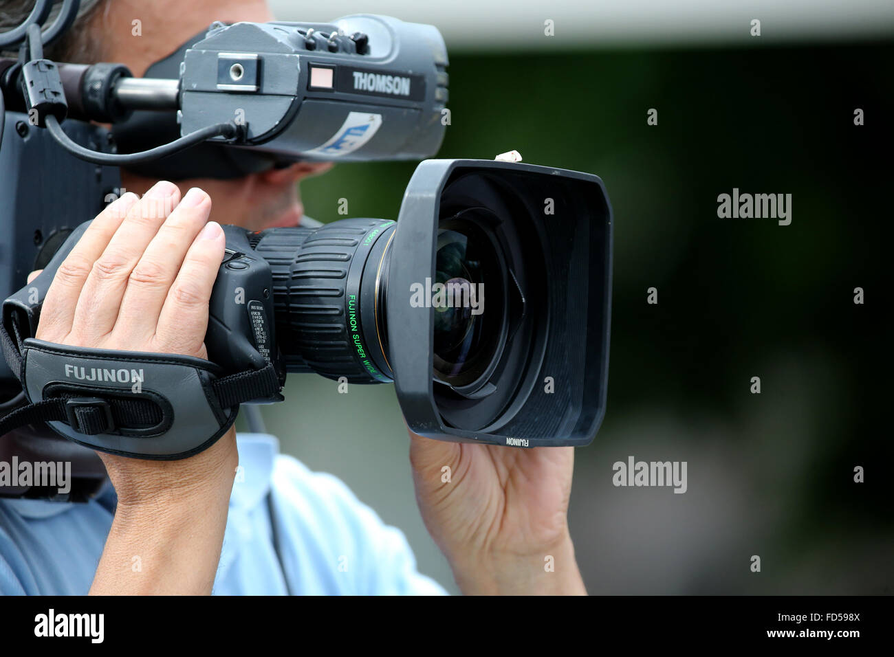 Television camera hi-res stock photography and images - Alamy
