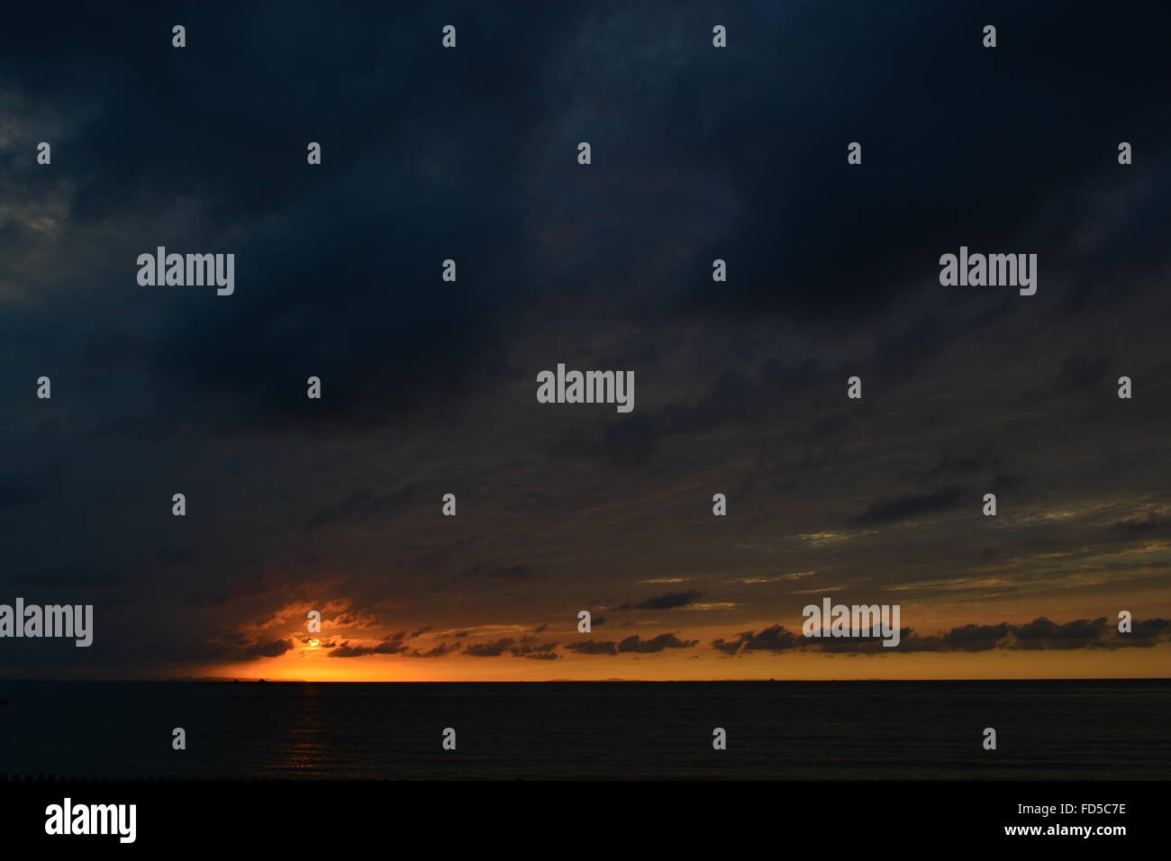 Dark Sea High Resolution Stock Photography and Images - Alamy