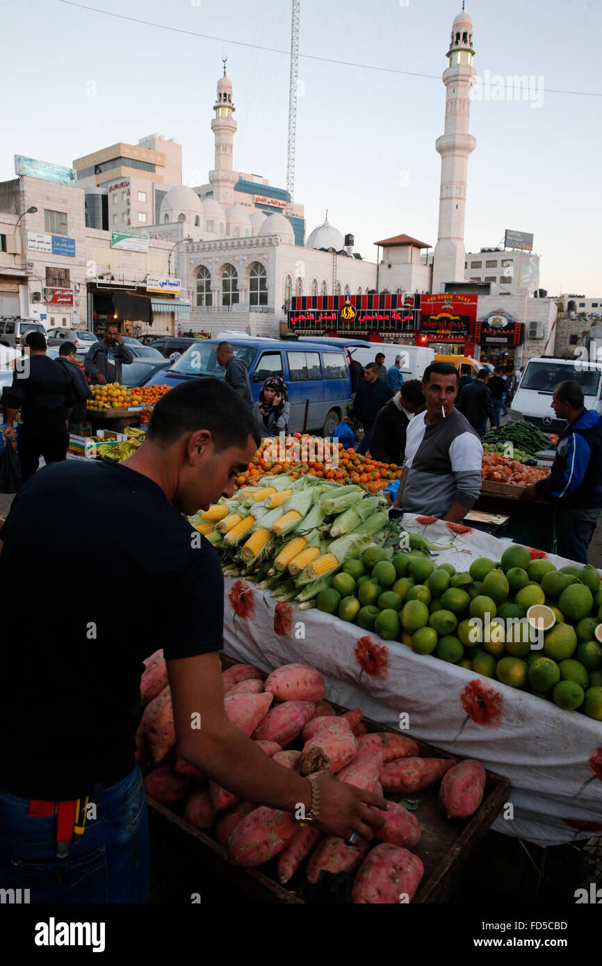 Market ramallah palestine hi-res stock photography and images - Alamy