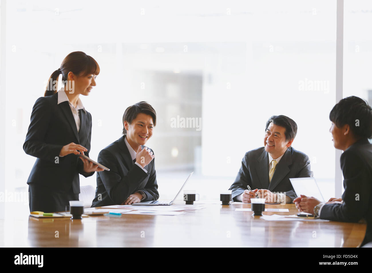 Japanese business people Stock Photo - Alamy