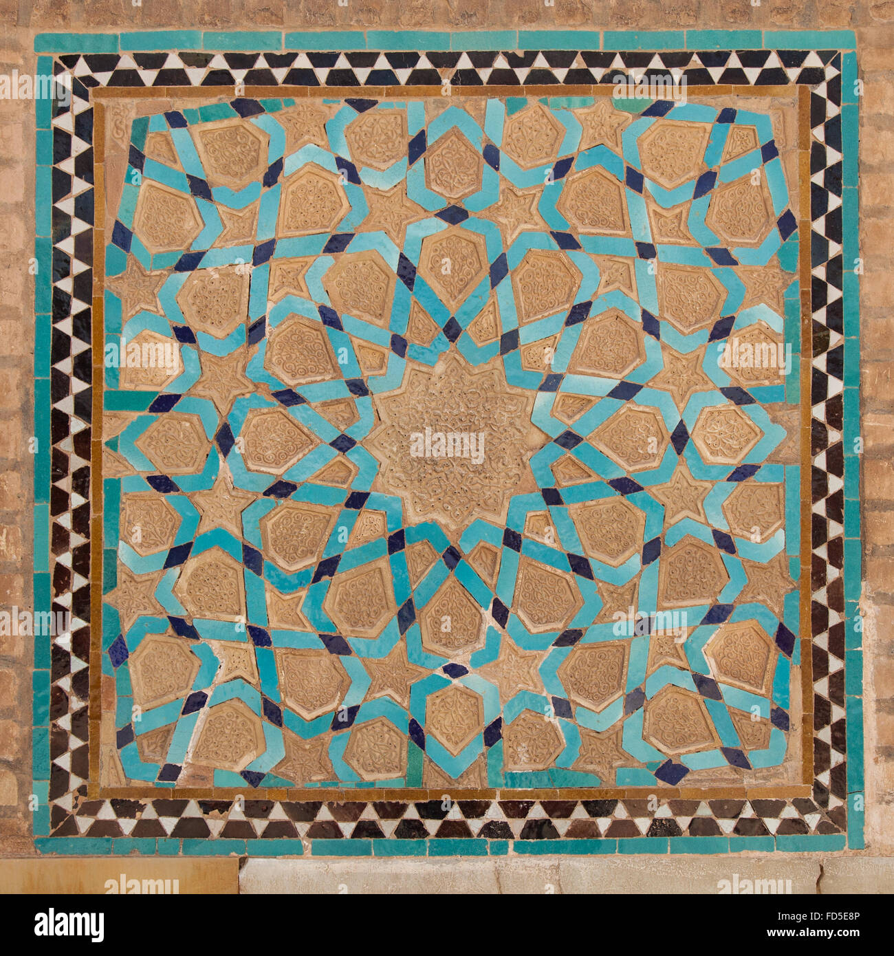 Mosque tile panel hi-res stock photography and images - Alamy