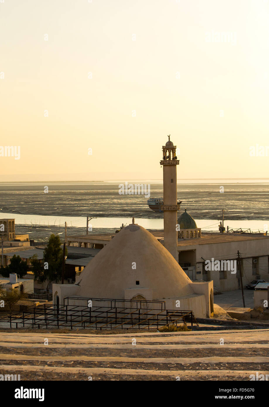water reservoir in iranian traditional architecture, Qeshm Island, Laft ...