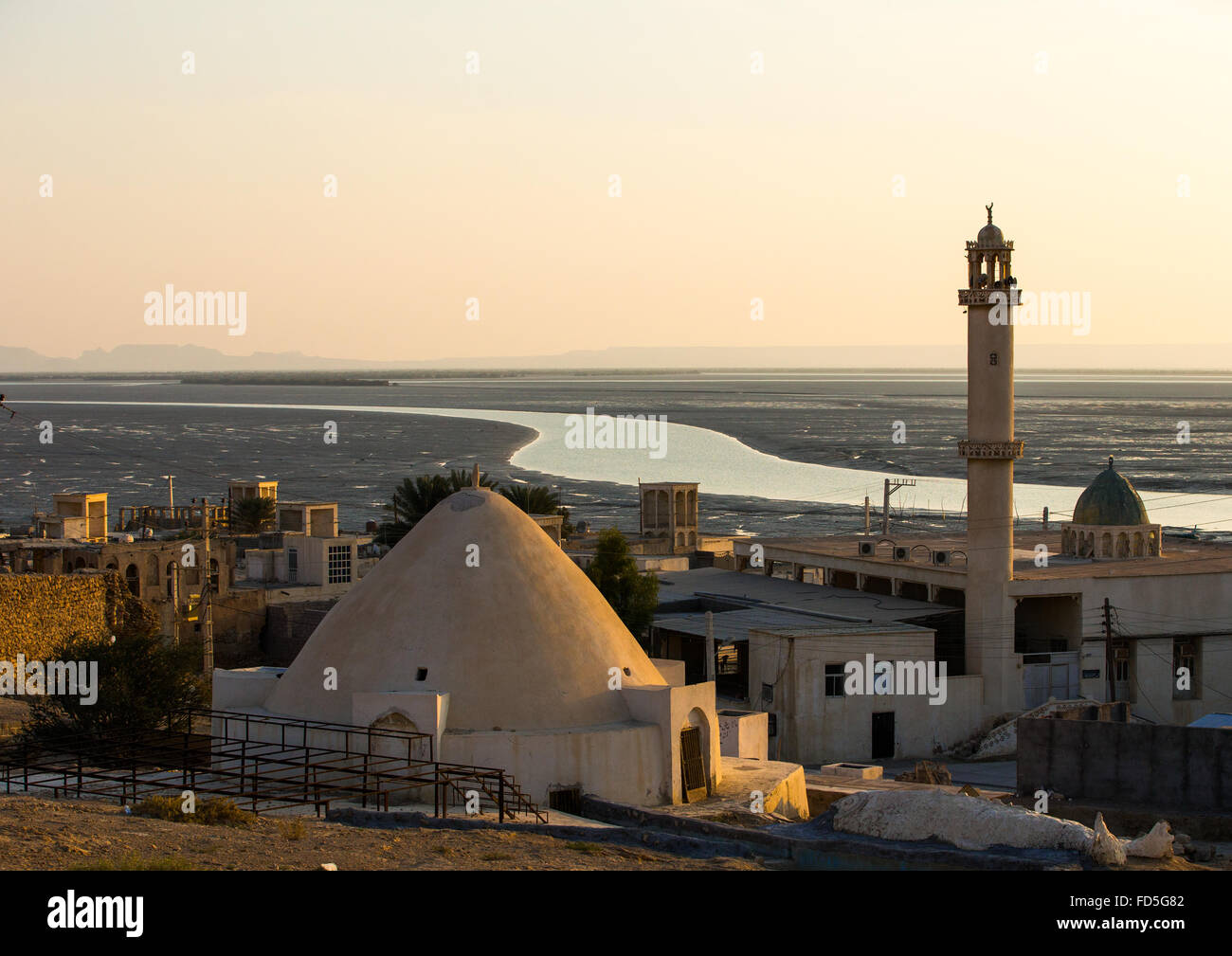 water reservoir in iranian traditional architecture, Qeshm Island, Laft ...