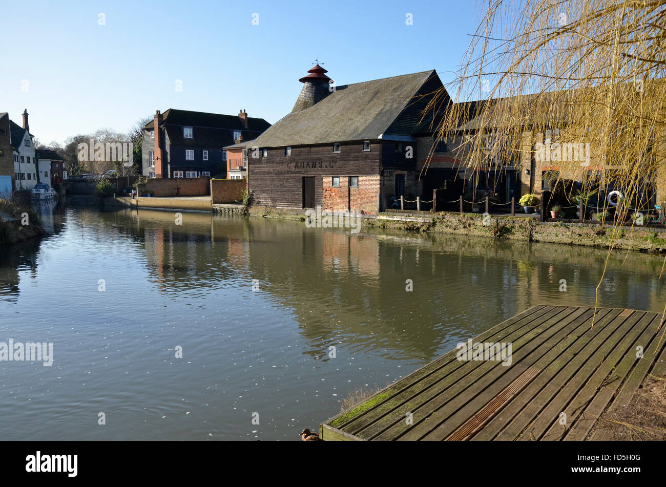 The head of the River Lee (lea) navigation in Hertford Stock Photo - Alamy