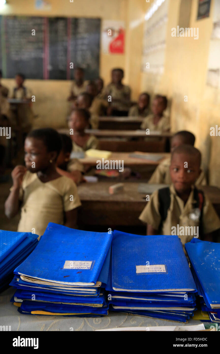 African primary school. Classroom Stock Photo - Alamy
