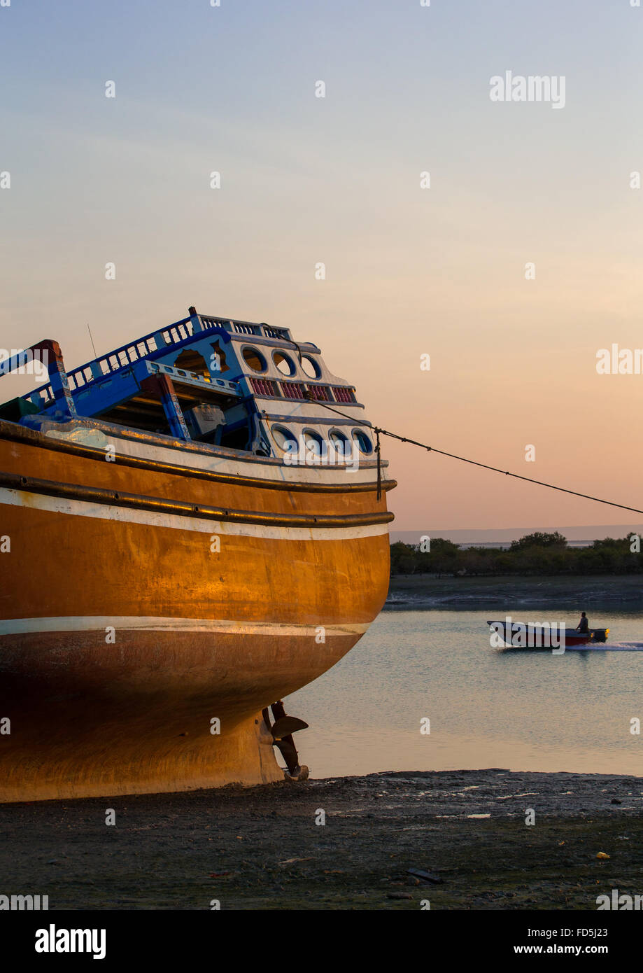 Iran qeshm island beach hi-res stock photography and images - Alamy
