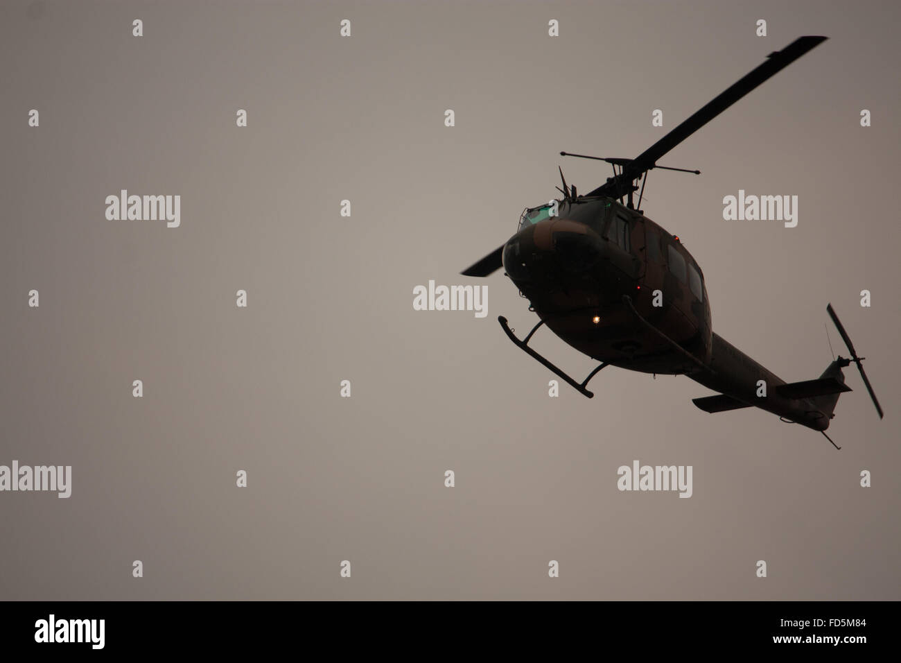 Flying helicopter hi-res stock photography and images - Alamy