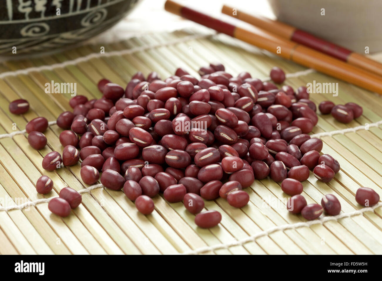 Dried Aduki or azuki beans Stock Photo - Alamy