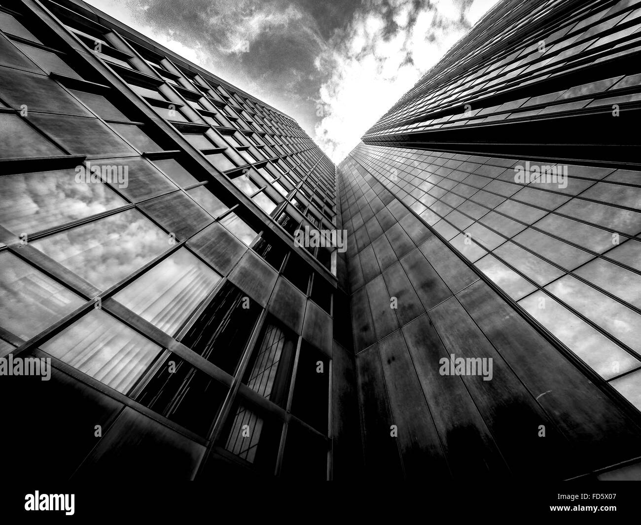 Corner office view hi-res stock photography and images - Alamy