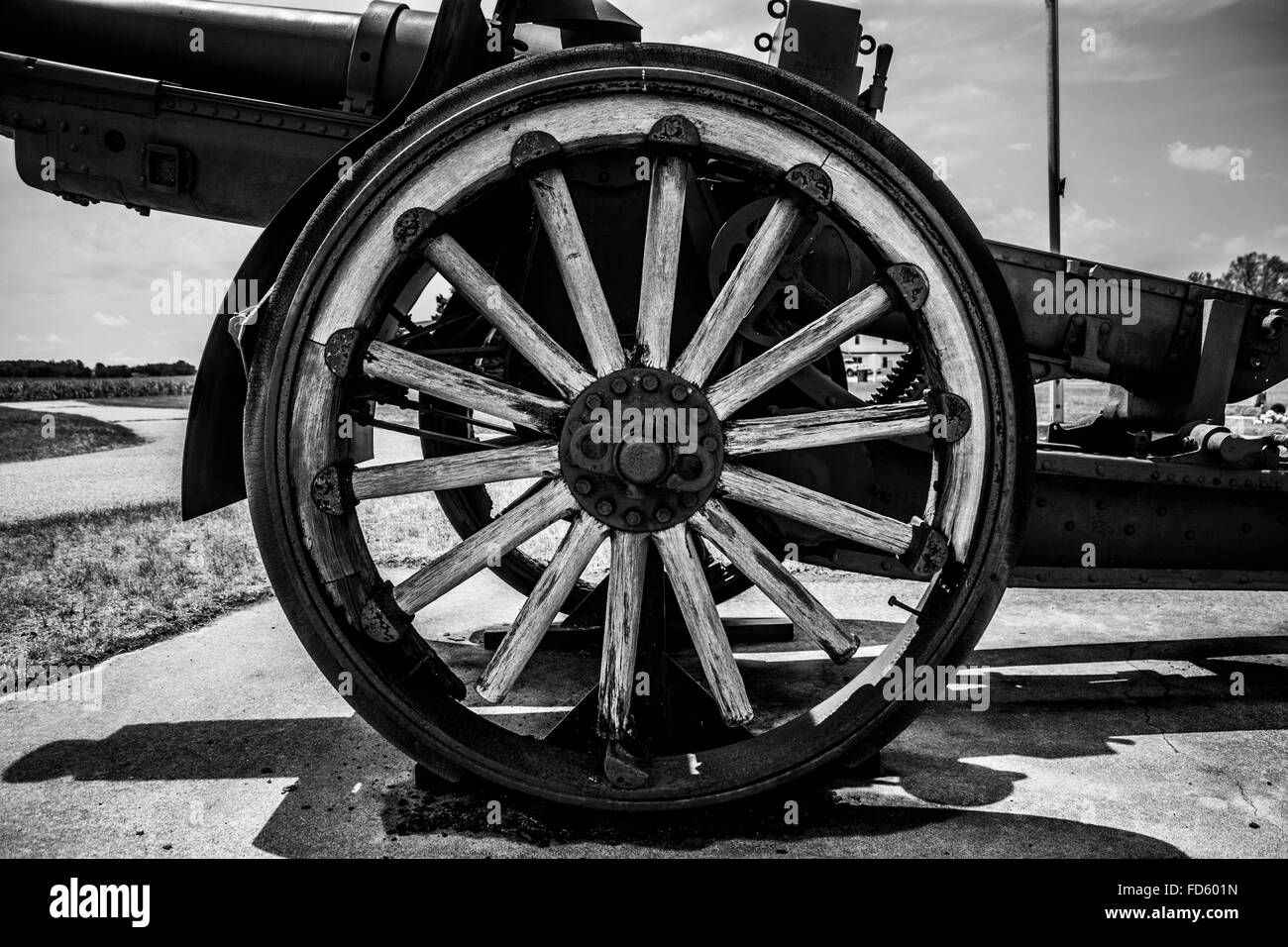 Wheel of an old war cannon Stock Photo - Alamy