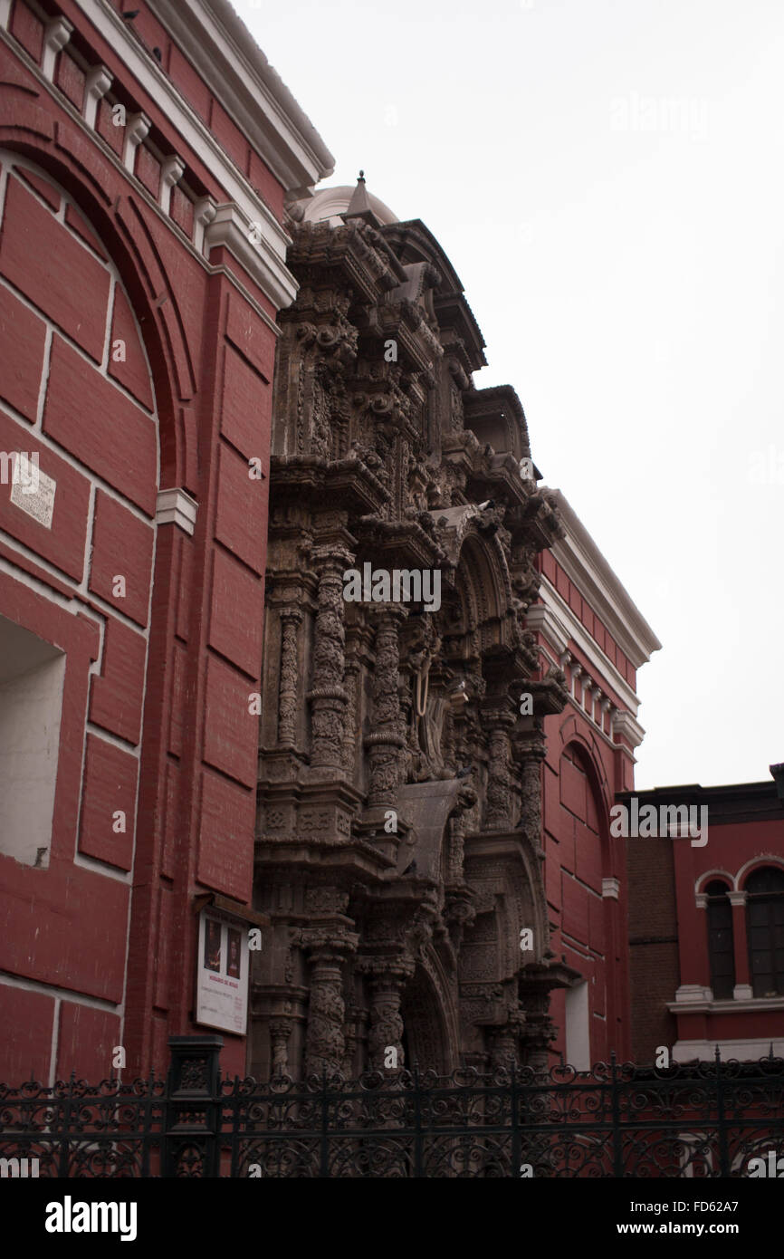 Architectural Detail Of A Building Stock Photo - Alamy