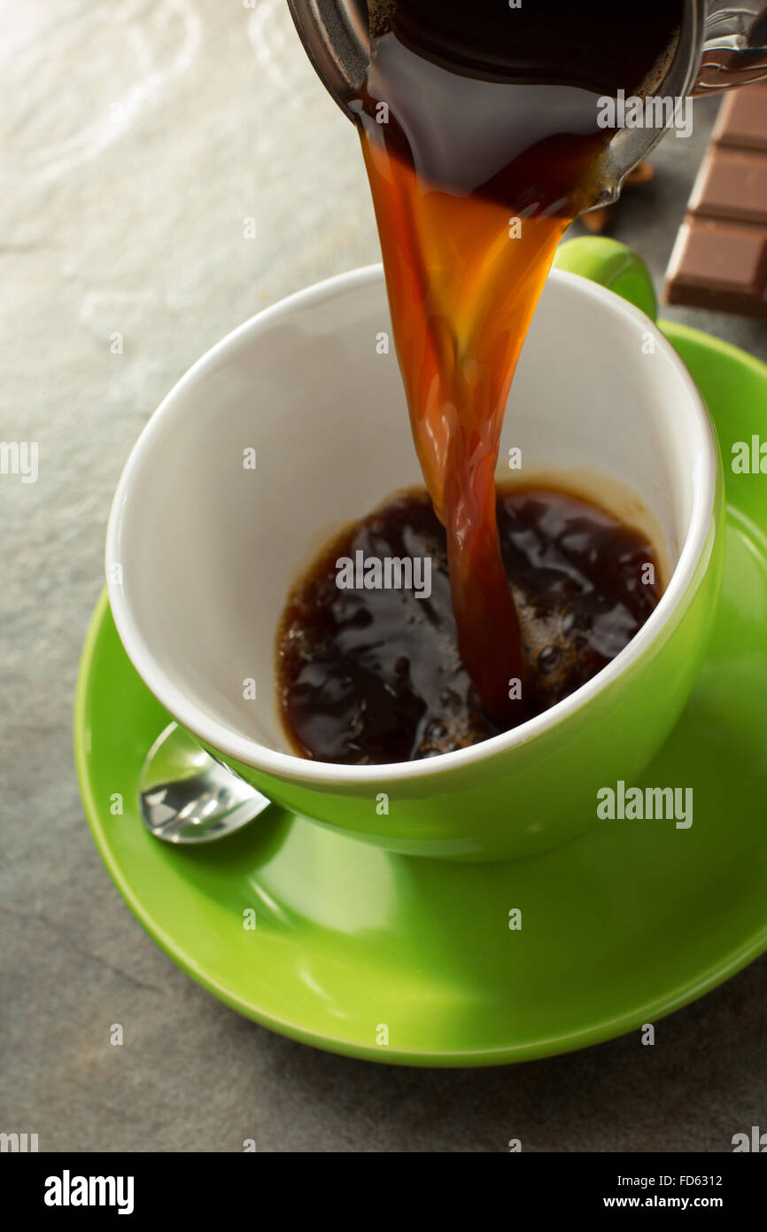 Pouring white sugar cube in hi-res stock photography and images - Alamy