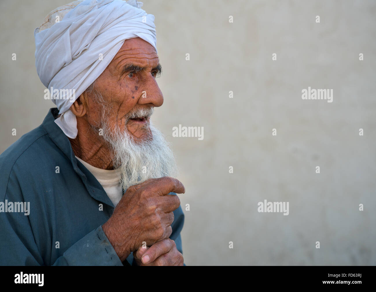 old iranian man with white beard, Qeshm Island, Tabi, Iran Stock Photo ...