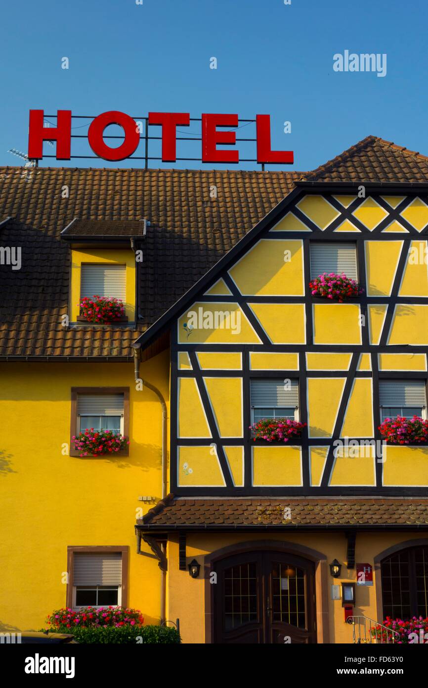 France, Haut Rhin (68), village of Baldersheim, hotel Au cheval Blanc ...