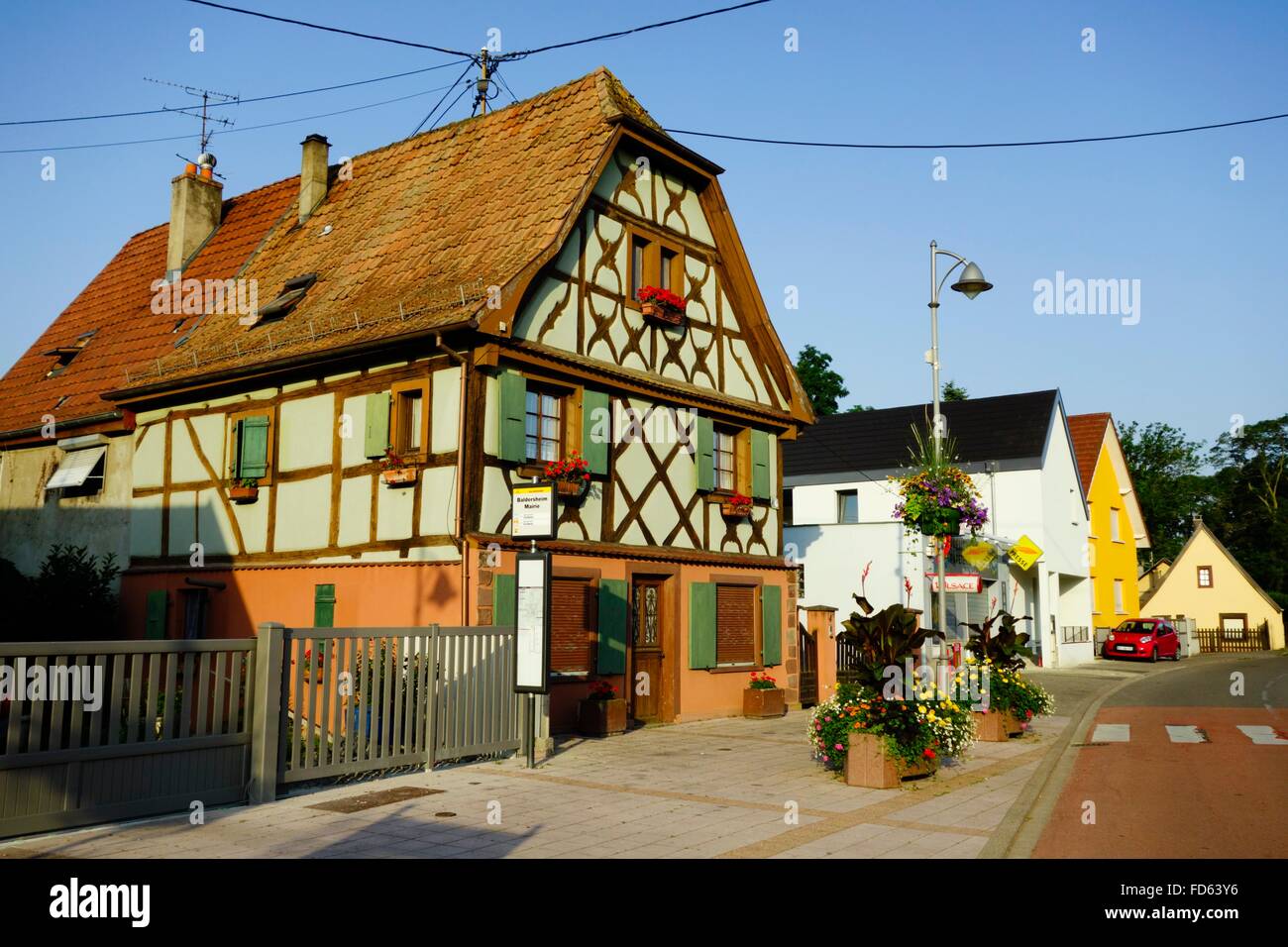 France, Haut Rhin (68), village of Baldersheim, typical half-timbered ...