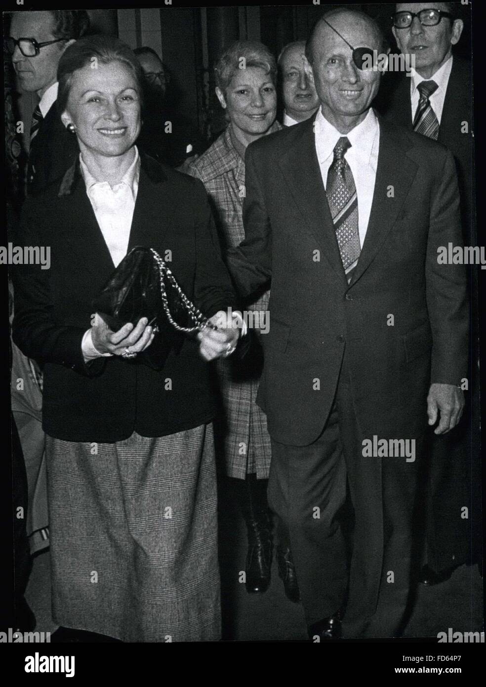 1968 - The Israeli Foreign Minister Moshe Dayan In The FRG: For a visit ...