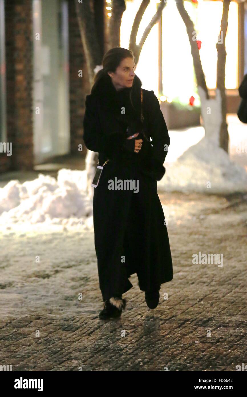 Artist Domingo Zapata hosts the grand opening of his art gallery CHA ...