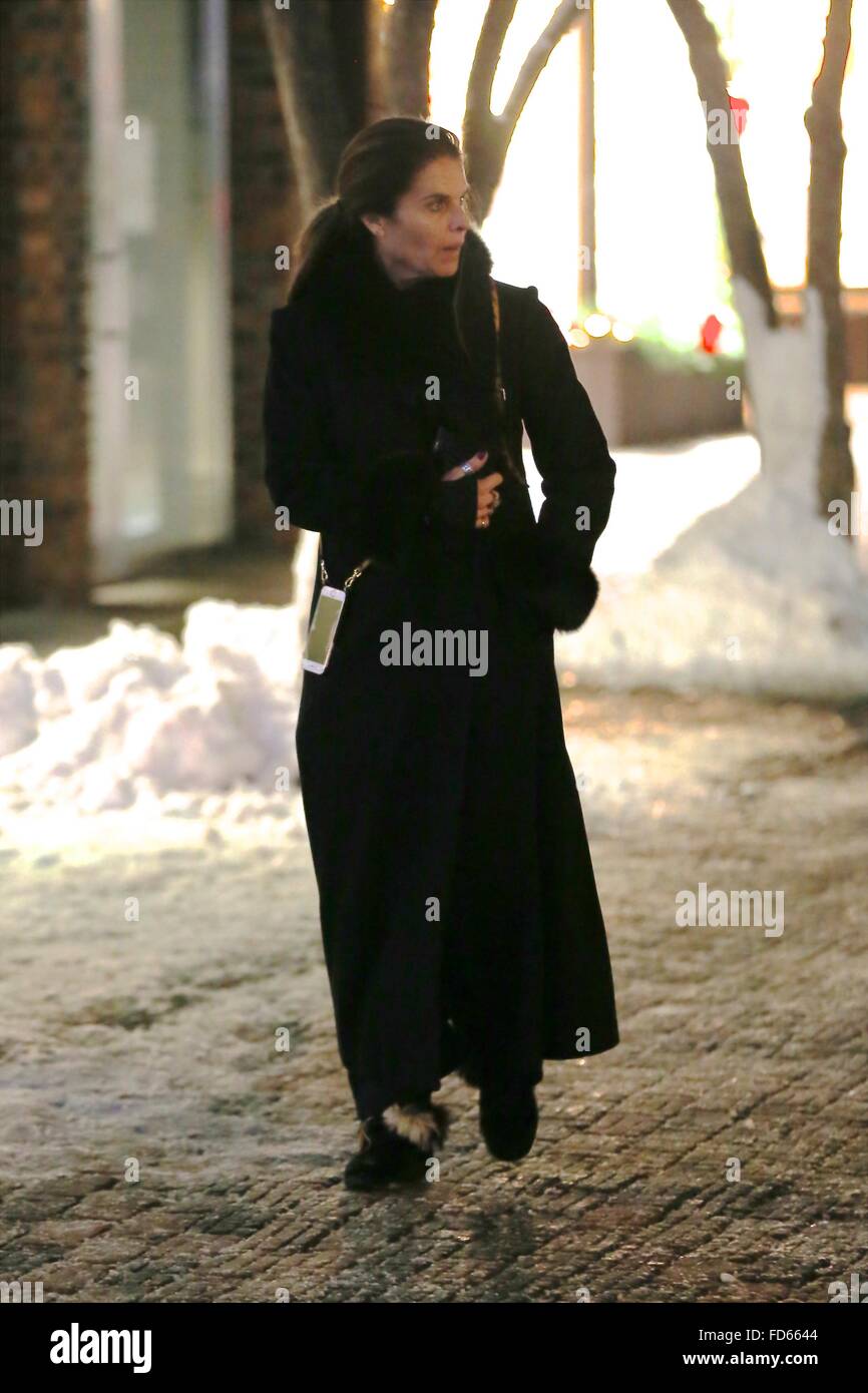 Artist Domingo Zapata hosts the grand opening of his art gallery CHA ...